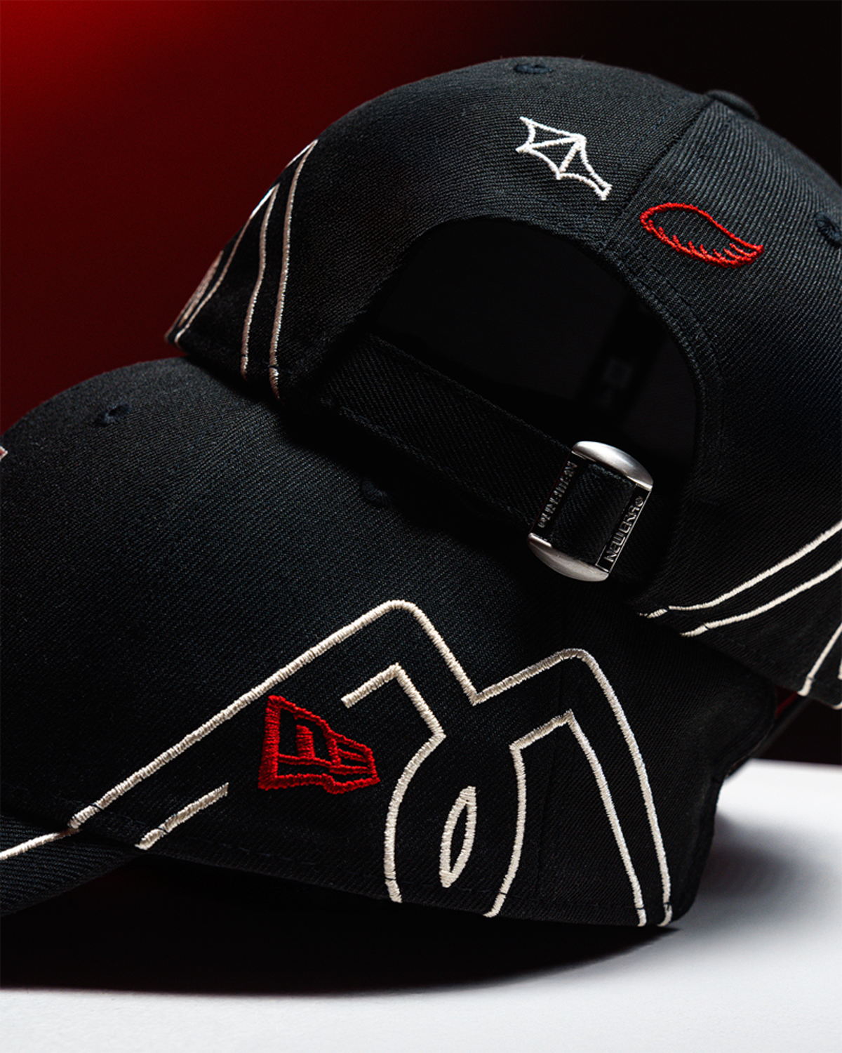 New Era y Duki: La collab que el mercado latino estaba esperando